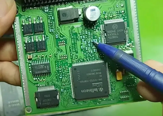 拆解起亚和现代的ECU：给你讲解每颗芯片的具体作用_腾讯新闻