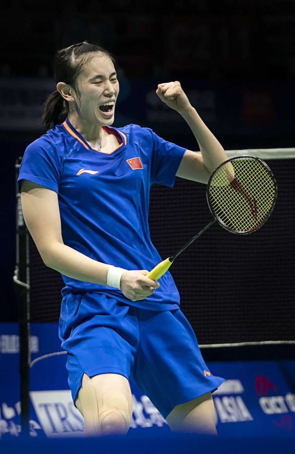 何冰娇跨界、石宇奇险胜、徐文婧翻盘，三大看点承包羽超热搜！_腾讯新闻