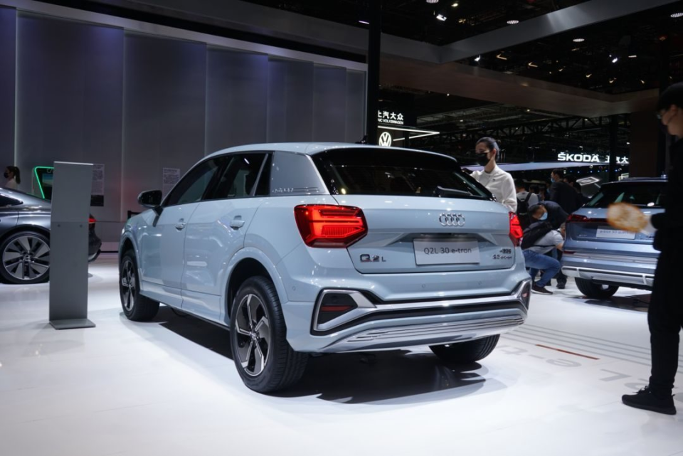 奥迪20万元以内的理想之选是A3、Q2L、Q3还是Q4 e-tron_腾讯新闻