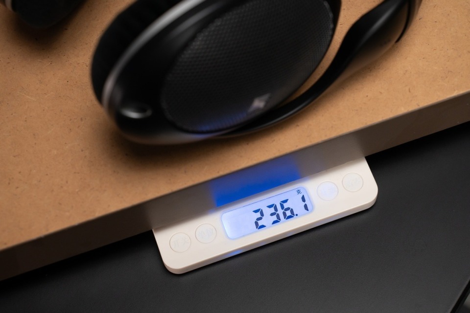 森海塞尔HD550评测：既要HD650的醇厚 又要HD600的灵性 它是目前最优解_腾讯新闻