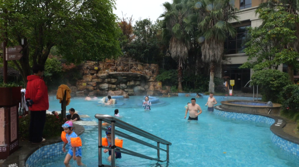 西秀区“暖经济”热力值拉满_腾讯新闻