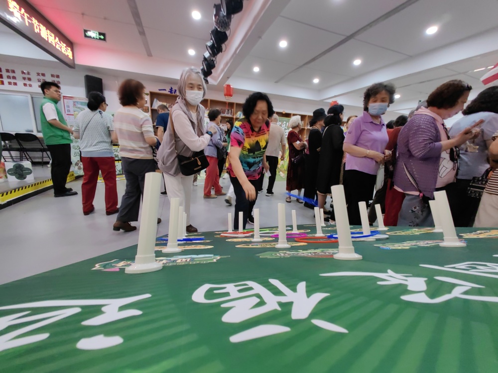 石景山八角街道建钢南里社区举办端午游园会_腾讯新闻