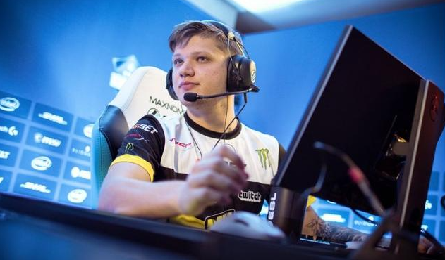 对话s1mple：一年八冠 我就是CSGO的GOAT_腾讯新闻