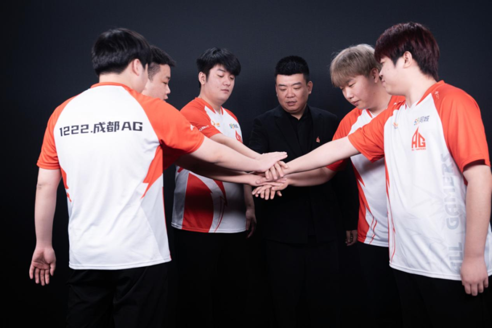 EP.快手获得CFPL S24常规赛冠军，新人选手撑起半边天 | 穿越火线赛事_腾讯新闻