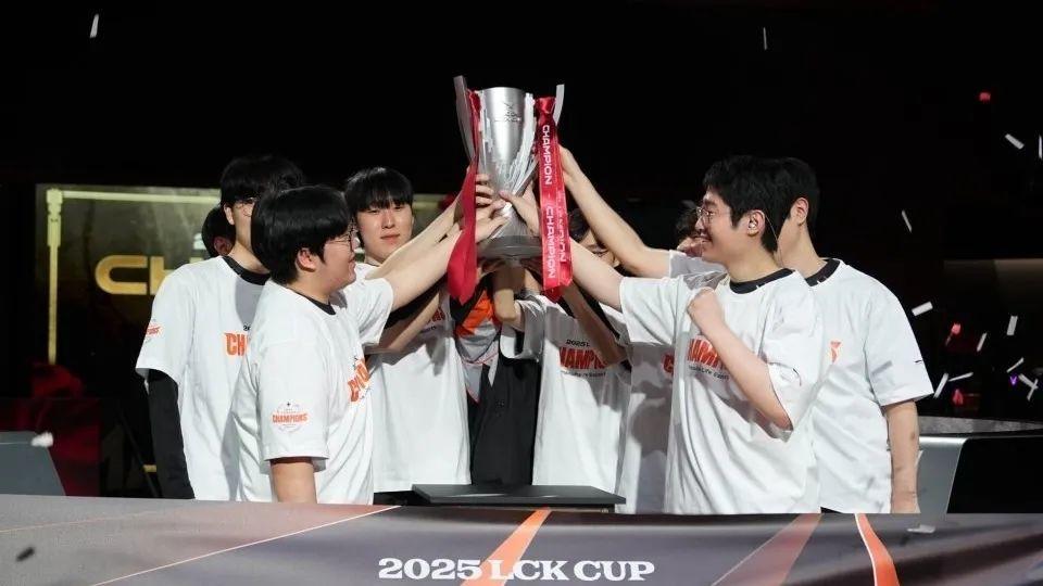 IG 淘汰 Rookie 甩锅；姿态喊话 Doinb：我罩着你；Doinb ：NIP 没那么强；Bin被剥夺世一上称号！_腾讯新闻