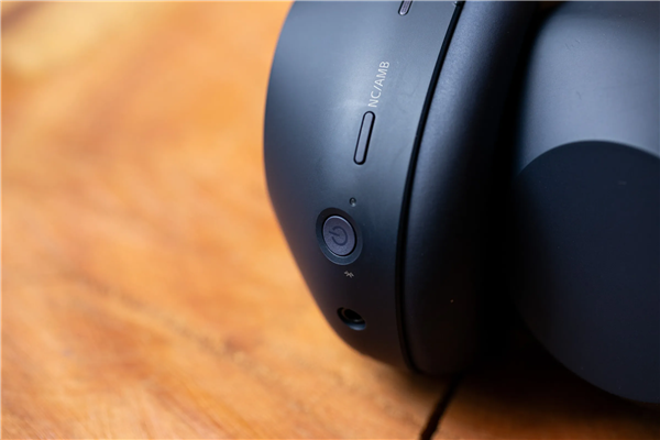 索尼最强降噪耳机WH-1000XM6正式发布！售价超3200元、回归可折叠_腾讯新闻