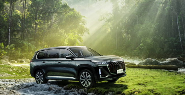 16万级“最强中大型SUV”，高大威猛霸气，2.0T+8AT+自动领航_腾讯新闻