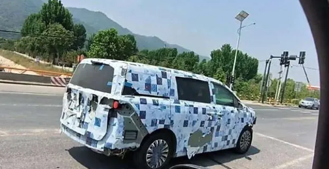 第二代刀片电池+DM5.0，比亚迪王朝MPV销量超过腾势D9有没有毛病？_腾讯新闻