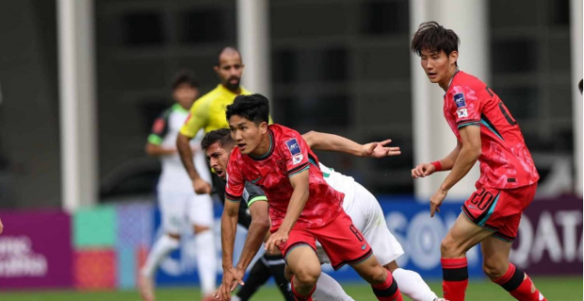 周四001国际赛 ：1-3或1-4！4串1打8000倍直接跟上！日本U20vs韩国U20！_腾讯新闻