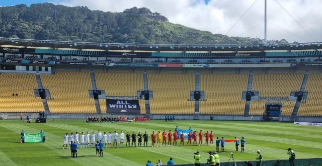 U24国足又输了：87分钟遭绝杀，1-2！全场被动挨打，3天2败_腾讯新闻