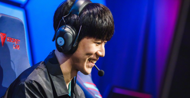 人气第一！Shy哥荣获2023LPL年度最受欢迎选手，六年连续获得五次_腾讯新闻