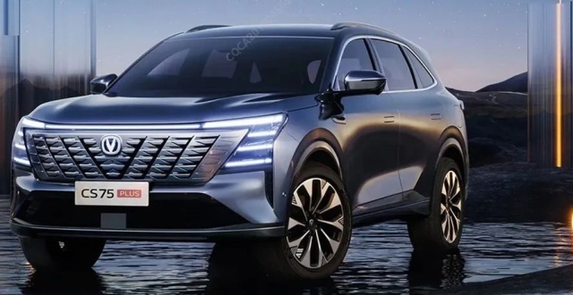 跻身中型SUV，长安第四代CS75PLUS跟星越L摽上劲了_腾讯新闻