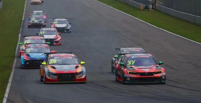 燃情2024赛季！星火Spark Racing车队CTCC赛场再掀速度风暴_腾讯新闻