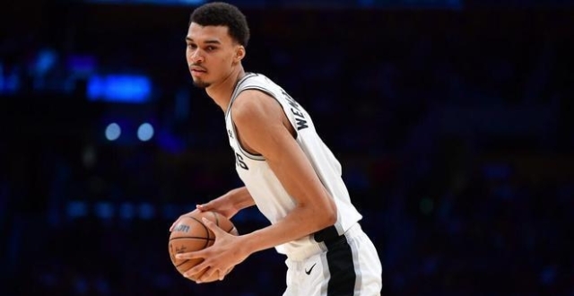 NBA21世纪后5大天赋怪，文班亚马垫底 杜兰特仅排第3_腾讯新闻