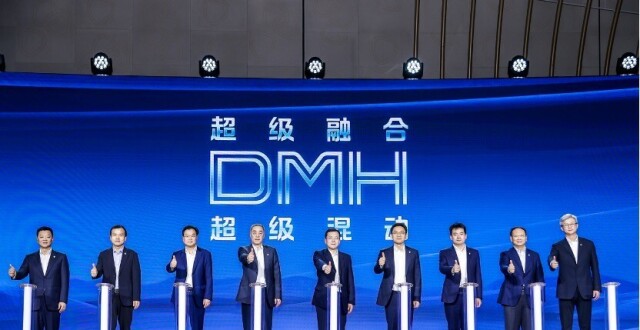 插混SUV荣威D5X DMH综合续航1300km，限时权益价10.98万起_腾讯新闻