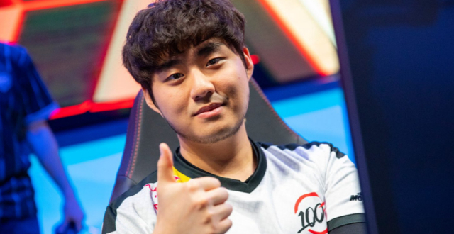 Bang接受采访，承认S8的Uzi实力很强，但跟他对战从未感受到压力_腾讯新闻