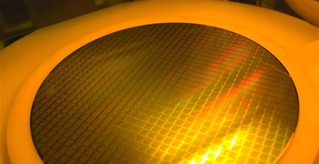 不怕被起诉 日本最快2025年搞定2nm：1nm工艺也在路上_腾讯新闻