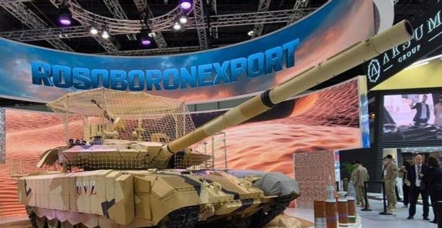 直击IDEX 2025：俄罗斯展示新型T-90MS主战坦克 重点提高防御能力_腾讯新闻