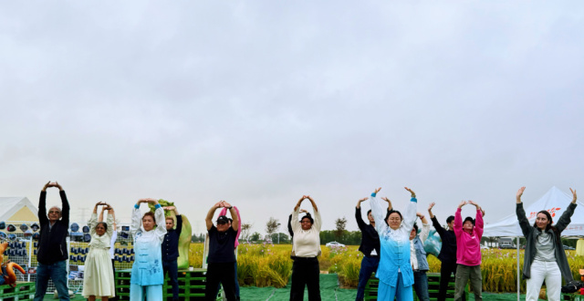 沪郊邂逅非遗，老外在这爱上百年老字号酱菜_腾讯新闻