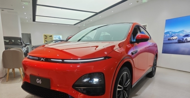 探店小鹏G6，20.99万起，最高续航755km，被深蓝S7“截胡”？_腾讯新闻