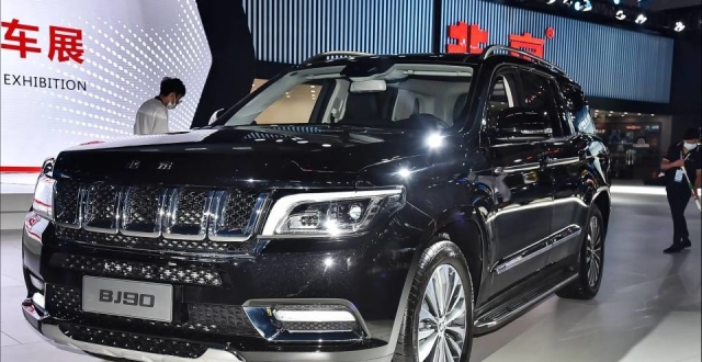 28.8万买“换壳奔驰GLS”，北京BJ90降价71万后，值得入手吗？_腾讯新闻