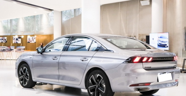 新款东风标致508L正式上市 售价16.37-20.77万元_腾讯新闻