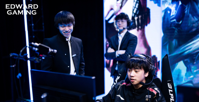 就在今天终止连败！EDG 2-0击败AL拿到本赛季第一场胜利_腾讯新闻