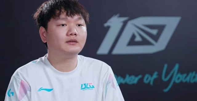 欺负老实人？BLG拿下决胜局后 Yagao仅获得一张MVP投票_腾讯新闻