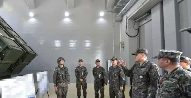 韩国军队展示新KTSSM导弹作战旅，强化对地打击能力_腾讯新闻