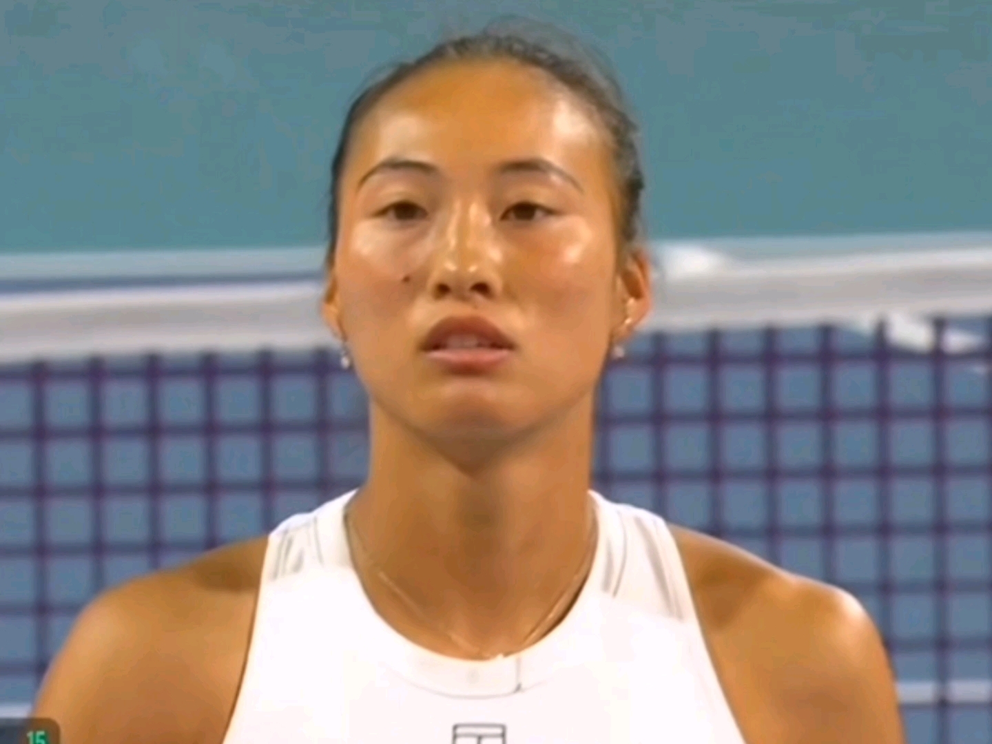 宿敌之战！wta八强郑钦文再遇萨巴伦卡！能否取得一场胜利？_腾讯新闻