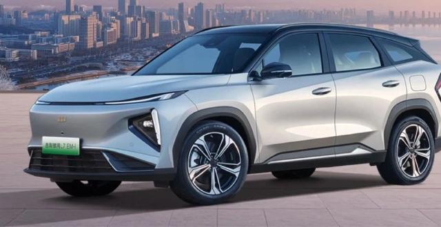 限时指导价11.58万元起，吉利银河L7 EM-i今日上市_腾讯新闻