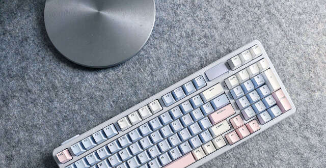 七层消音，800小时续航，雷柏V700 DIY-98客制化多模机械键盘体验_腾讯新闻