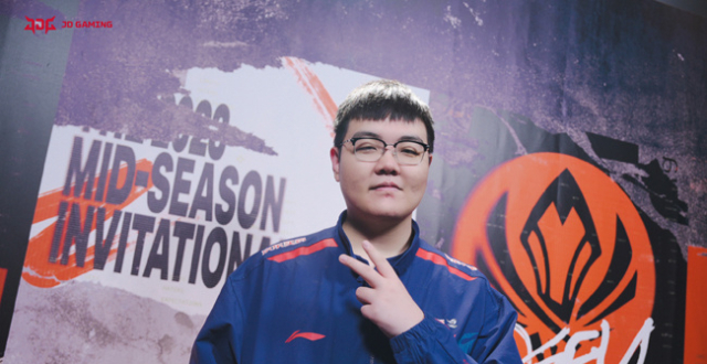 大电竞专访JDG上单369：我们在MSI的目标就是拿冠军_腾讯新闻