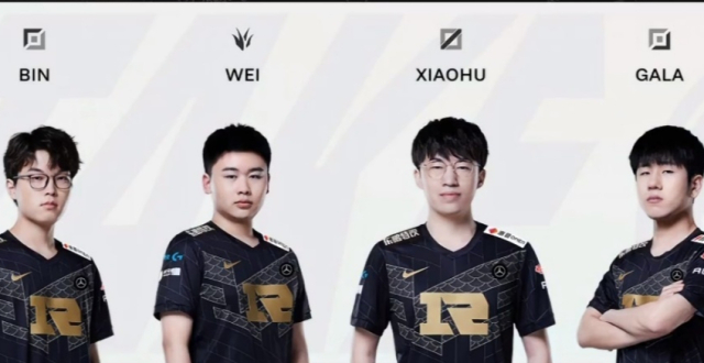 RNG全华血脉觉醒，五大选手同时晋级，S12冠军回归，再度挑战S赛_腾讯新闻