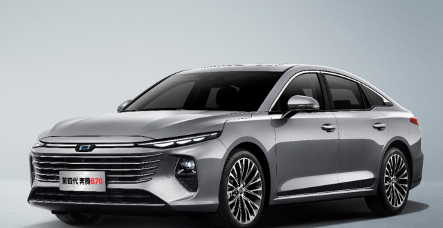 这款燃油中型车，配2.0T+6AT，还有华为Hicar，12.99万起售_腾讯新闻