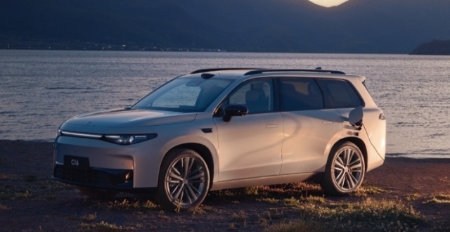 家用大六座SUV，零跑C16/比亚迪唐/奕派008，这三款应该怎么选？_腾讯新闻