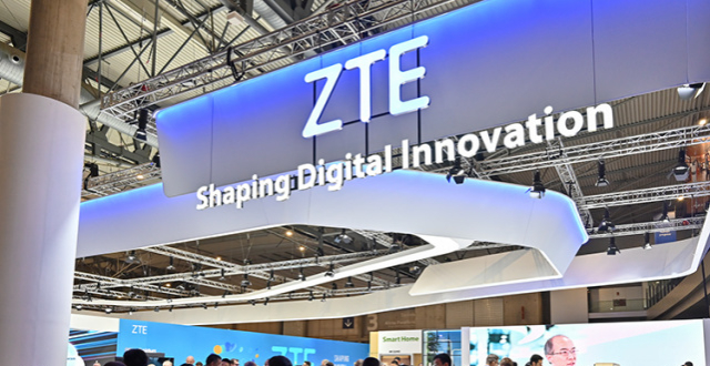 MWC 2023｜中兴发布裸眼3D 平板、智能AR眼镜，以及第五代FWA等重磅产品_腾讯新闻