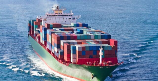 苏伊士运河收入锐减，红海危机卡住埃及财路_腾讯新闻