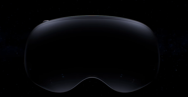 双目8K Micro OLED屏幕，国内首款MR头显发布_腾讯新闻