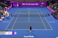 WTA1000多哈站1/32决赛：巴多萨vs扎拉祖阿丨发球局又掉了！巴多萨勉强上网漏出大空当被对手穿越破发_腾讯新闻