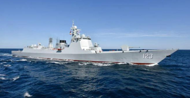 驱十支队旧貌换新颜：052D系列驱逐舰为主，054A型护卫舰为辅_腾讯新闻