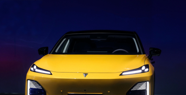 深蓝汽车秋季新品全球发布会诠释中国汽车创新力_腾讯新闻