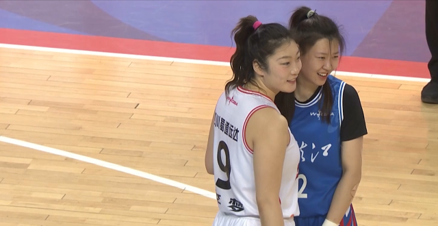 WCBA：李梦13分季后赛首胜，坎贝奇19+13，三分王5记三分_腾讯新闻