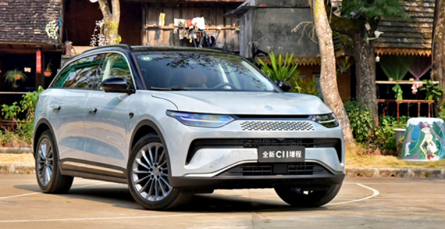 宋PLUS DM-i、深蓝S7、零跑全新C11三车横评，智驾能力谁更优？_腾讯新闻