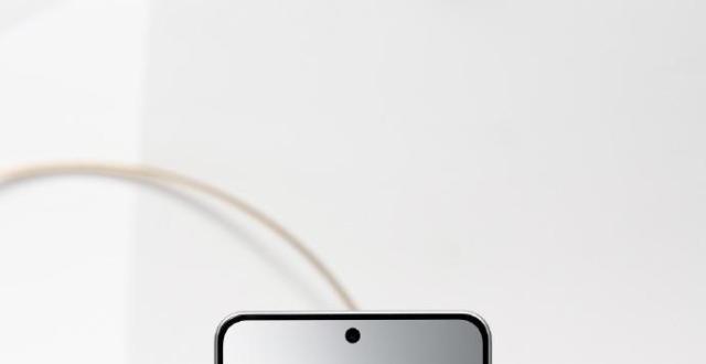 真我 Neo7外观爆料：直屏+窄边框设计，首发京东方定制S2柔性屏！_腾讯新闻