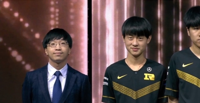 RNG前教练发声，指出WBG问题，想要执教TheShy，意图非常明显_腾讯新闻