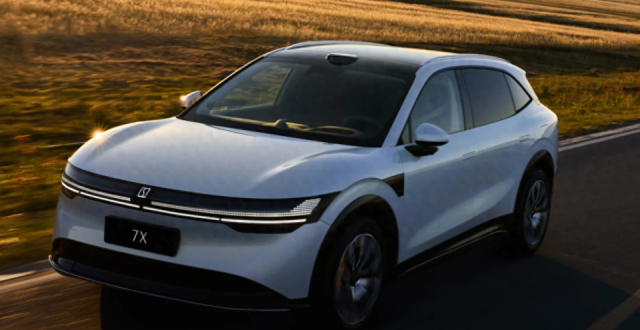 极氪7X和智己LS6选谁？谁便宜选谁_腾讯新闻