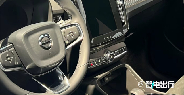 沃尔沃官宣：新XC40卖32.08万！4S店优惠10万，会再便宜吗？_腾讯新闻