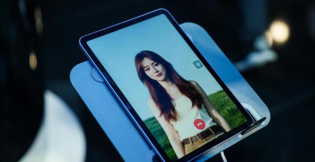 在WAIC 2025现场，和“活人感”社交Agent聊天是什么体验？_腾讯新闻