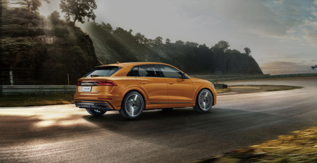 2023款奥迪Q8上市 售价78.28万起_腾讯新闻